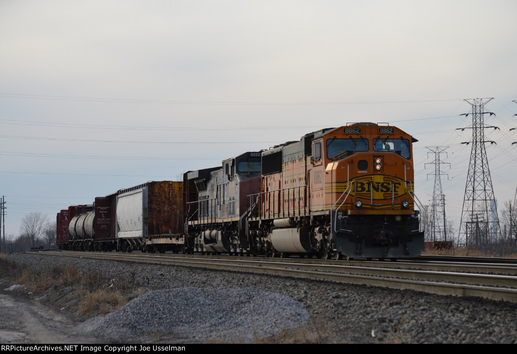 BNSF 8862